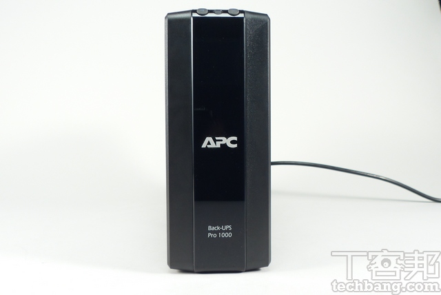 APC Back-UPS Pro 1000：提供環保省電功能的在線互動式UPS | T客邦