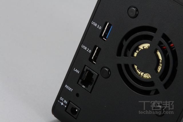 Thecus N2310：平價易上手的家用型 NAS | T客邦