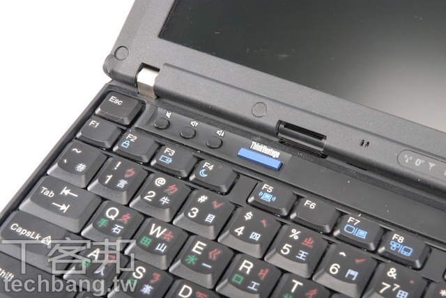 Lenovo ThinkPad X201：12.1吋行動筆電也能有高效能 | T客邦