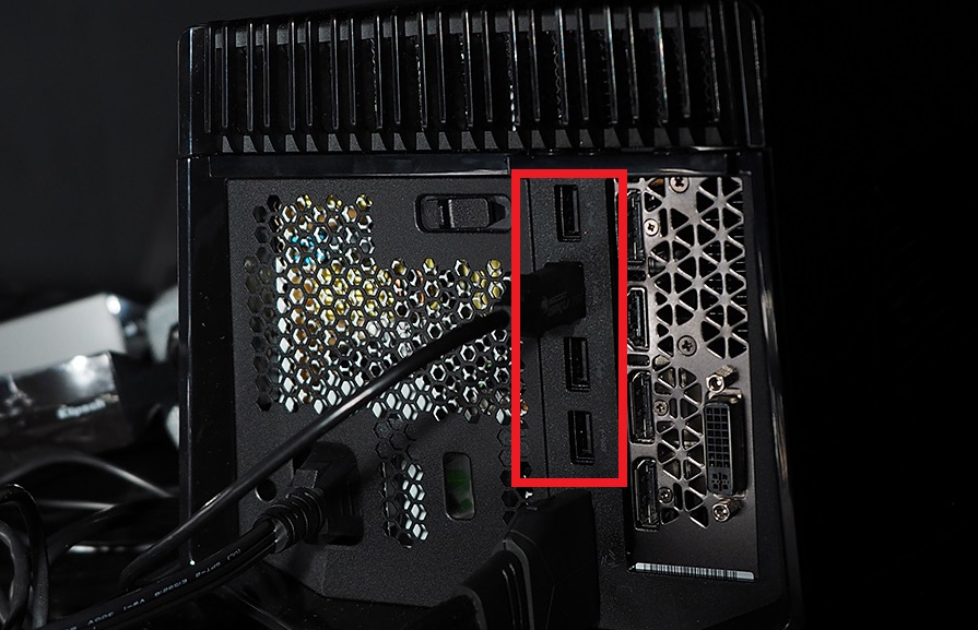 Dell Alienware 出新招，筆電外掛桌機顯示卡 | T客邦