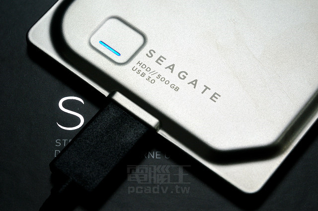 Seagate Seven 外接硬碟實測，披著裸碟外衣極致輕薄 | T客邦