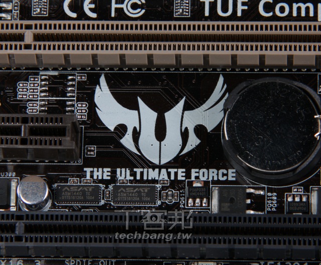 Asus SABERTOOTH X58，華碩品質的軍規主機板 | T客邦