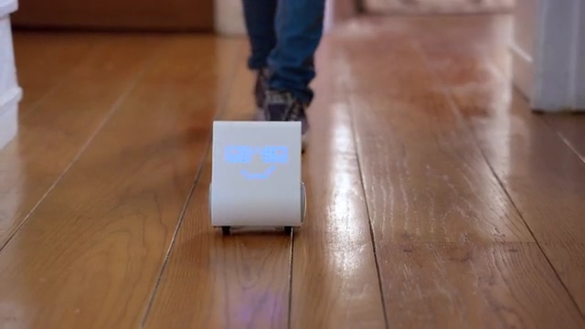 不需組裝，專注於程式教學的Codeybot教育機器人 | T客邦