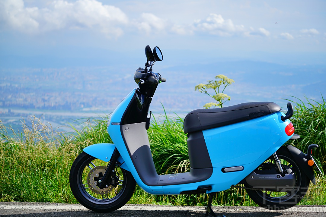 創新進化還是媚俗妥協？Gogoro 2 Plus 試駕評析 | T客邦