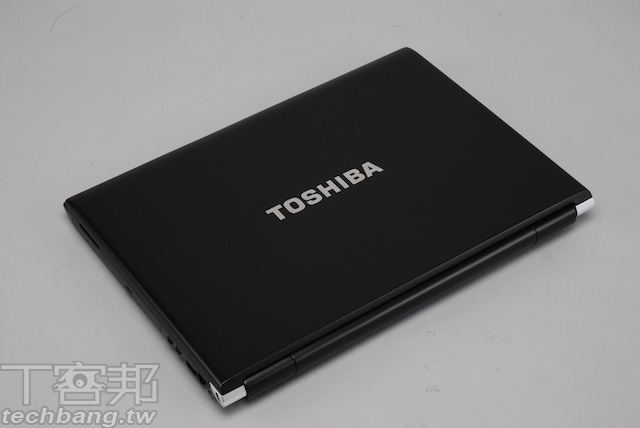 Toshiba Portege R830：搶先評測超輕薄效能筆電 | T客邦