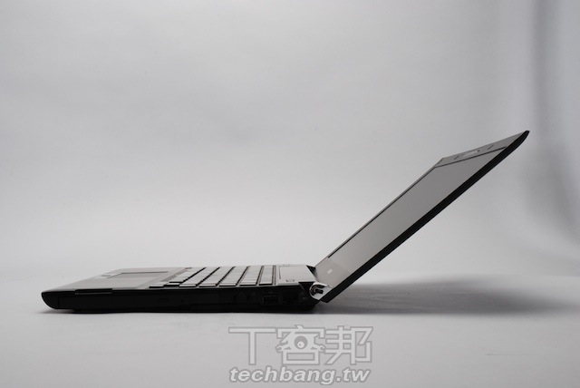 Toshiba Portege R830：搶先評測超輕薄效能筆電 | T客邦