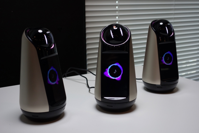 「Xperia Hello！」Sony 推出智慧助理，一出手就將喇叭升級做成機器人 | T客邦