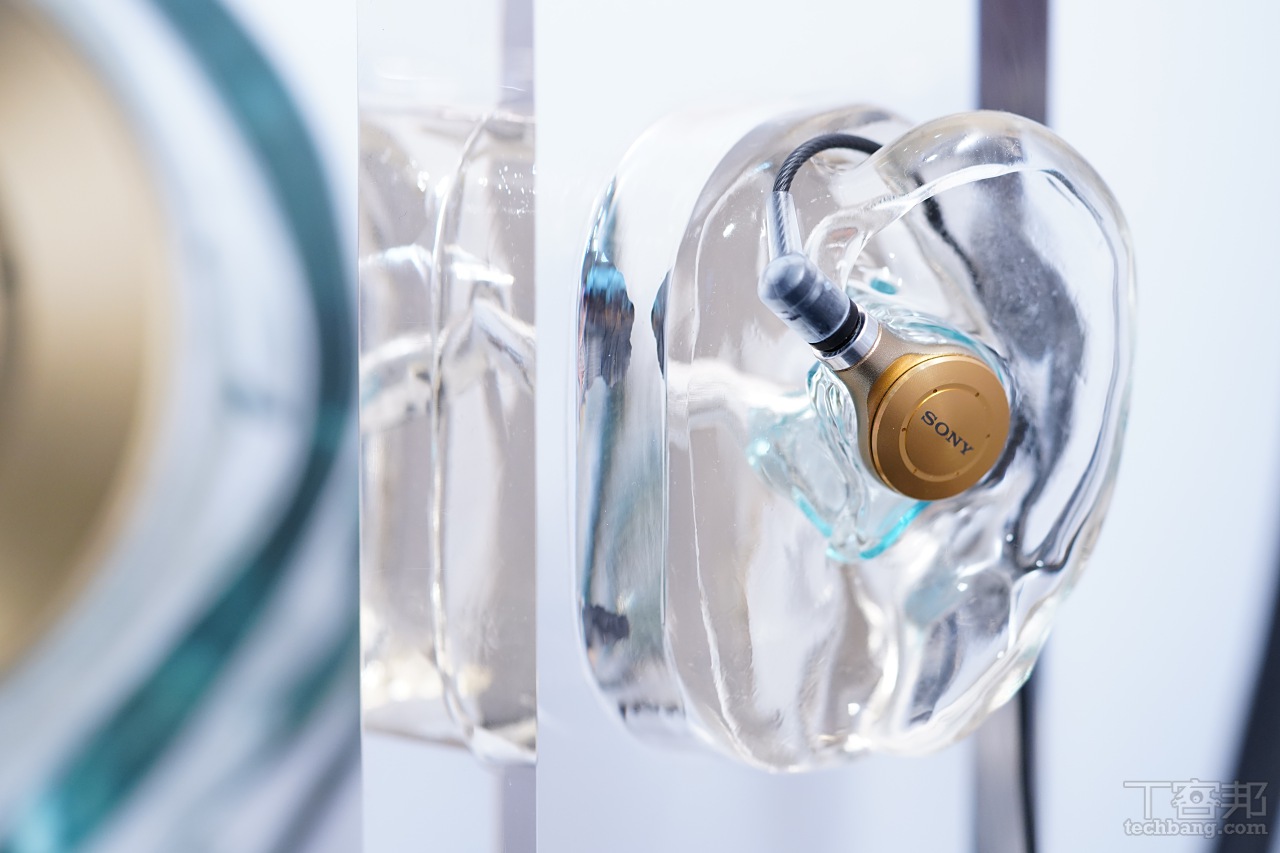 打造獨一無二最適合你的耳機！Sony Just ear 職人手作客製化耳機首度登台 | T客邦