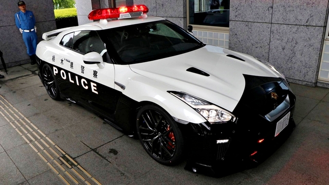 敢暴走試試看！日本首輛 Nissan R35 GT-R 警車正式服役 | T客邦