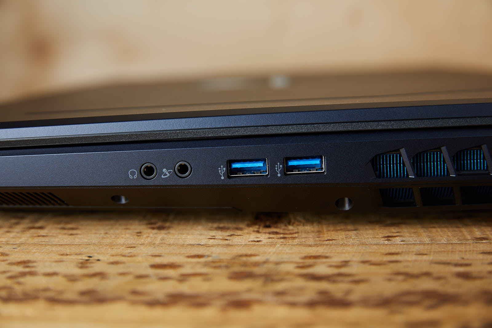 Acer Predator Helios 500 重磅實測：為滿足極限玩家而生的野獸級狂暴效能！ | T客邦