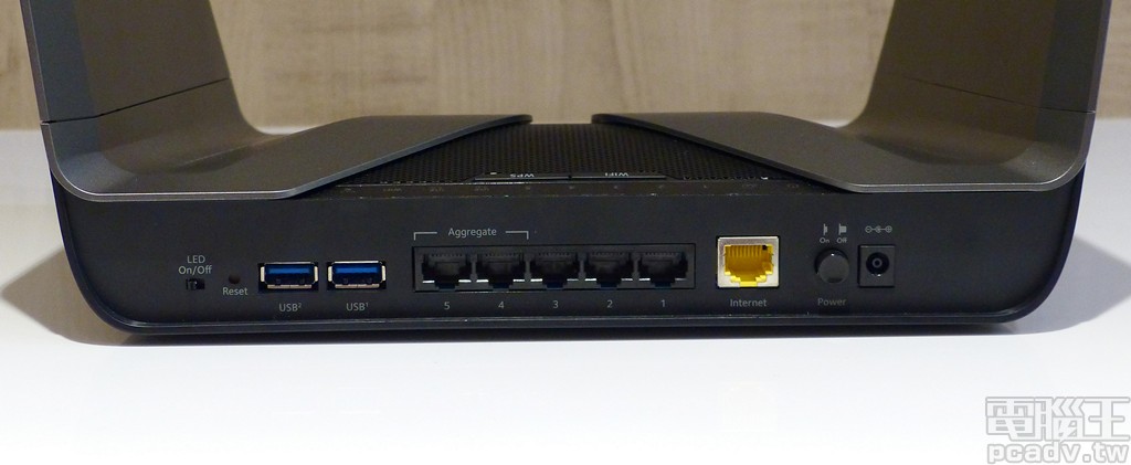 Netgear 首款支援 Wi-Fi 6/802.11ax 無線路由器 Nighthawk AX8 RAX80 台灣上市 | T客邦