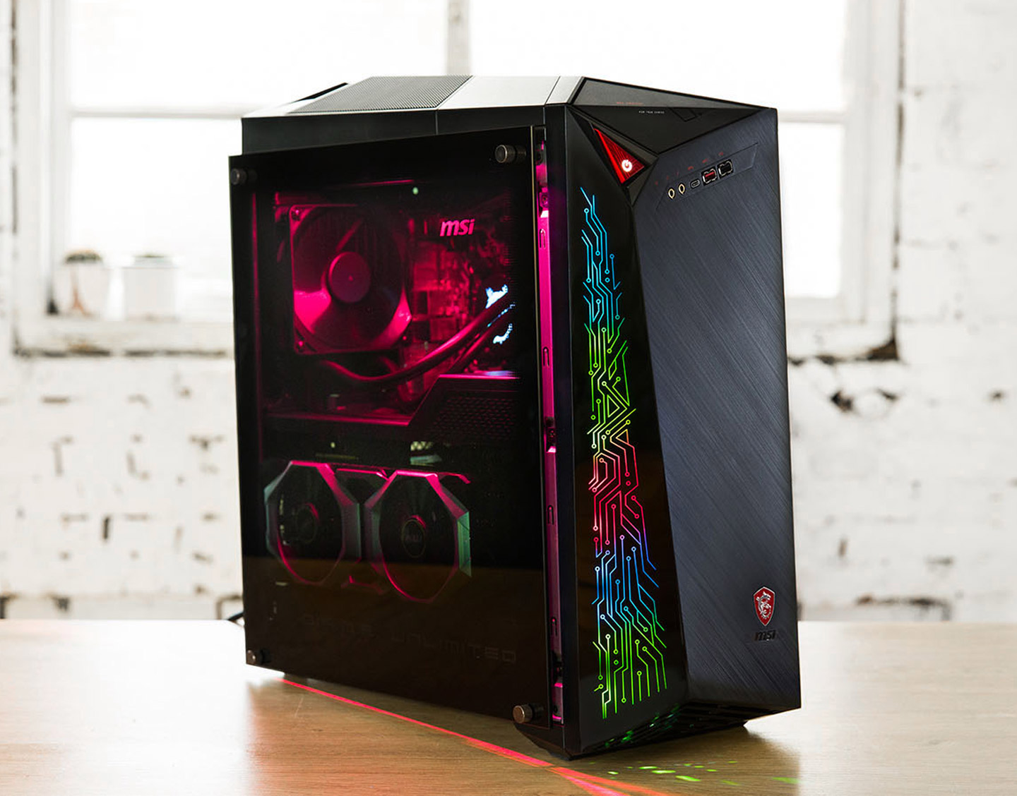 MSI Infinite X 9th 開箱實測：兼具頂級效能與上乘工藝設計的電競利器 | T客邦