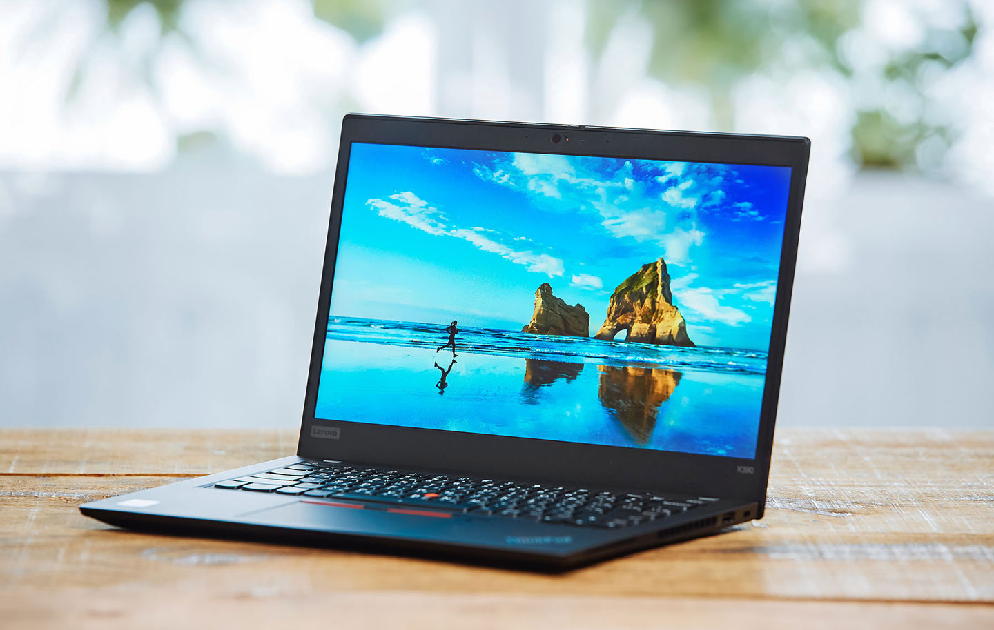 ThinkPad X390 第一手開箱：輕薄易攜與窄邊框帶來全新體驗！ | T客邦