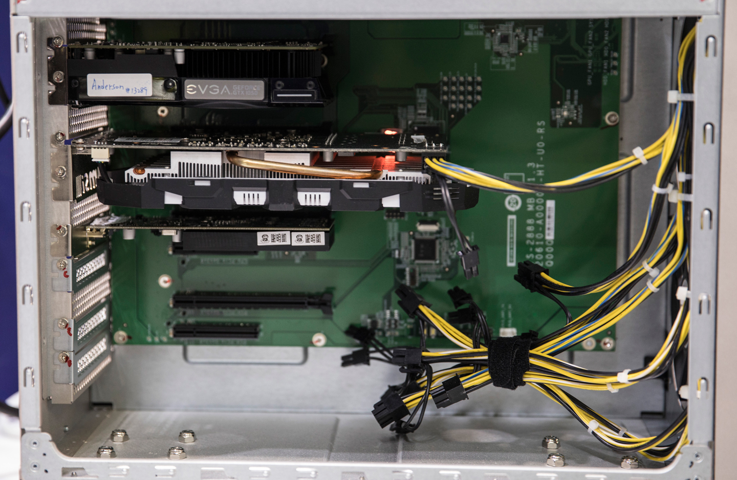 Computex 2019：QNAP 威聯通科技以 NAS 為核心，打造更完善 AI 開發環境與完善網路管理應用生態系！ | T客邦