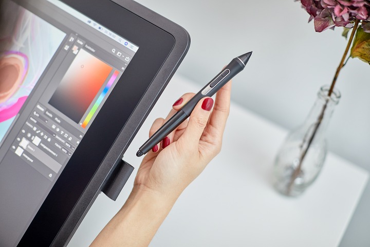 Wacom 推出 Cintiq 22 入門款手寫板，售價 35,900 元 | T客邦