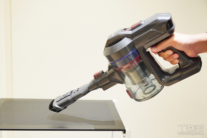 解決暗藏的毛髮和香灰！ 超神高CP值 GPLUS GP-T09 無線手持吸塵器評測 | T客邦