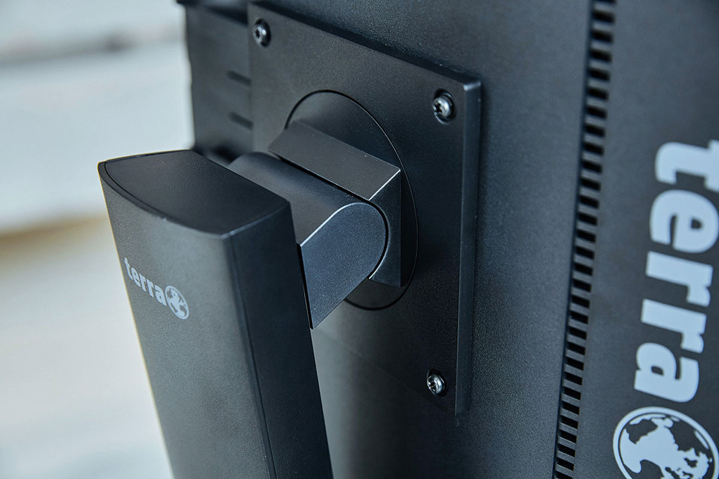 德國工藝，為完美體驗而生的電腦螢幕：TERRA LED 2463WPV 開箱評測！ | T客邦