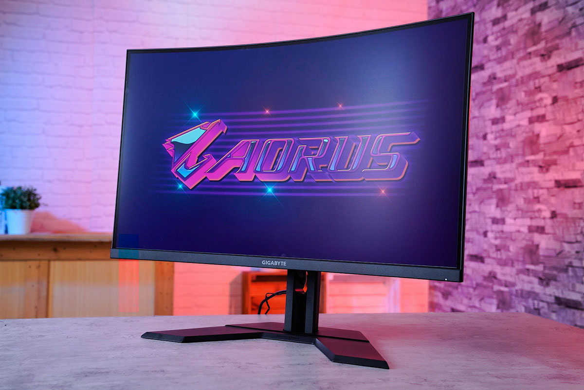 GIGABYTE G32QC 165Hz 極速 HDR 曲面電競螢幕，制敵機先，強勢登場 | T客邦