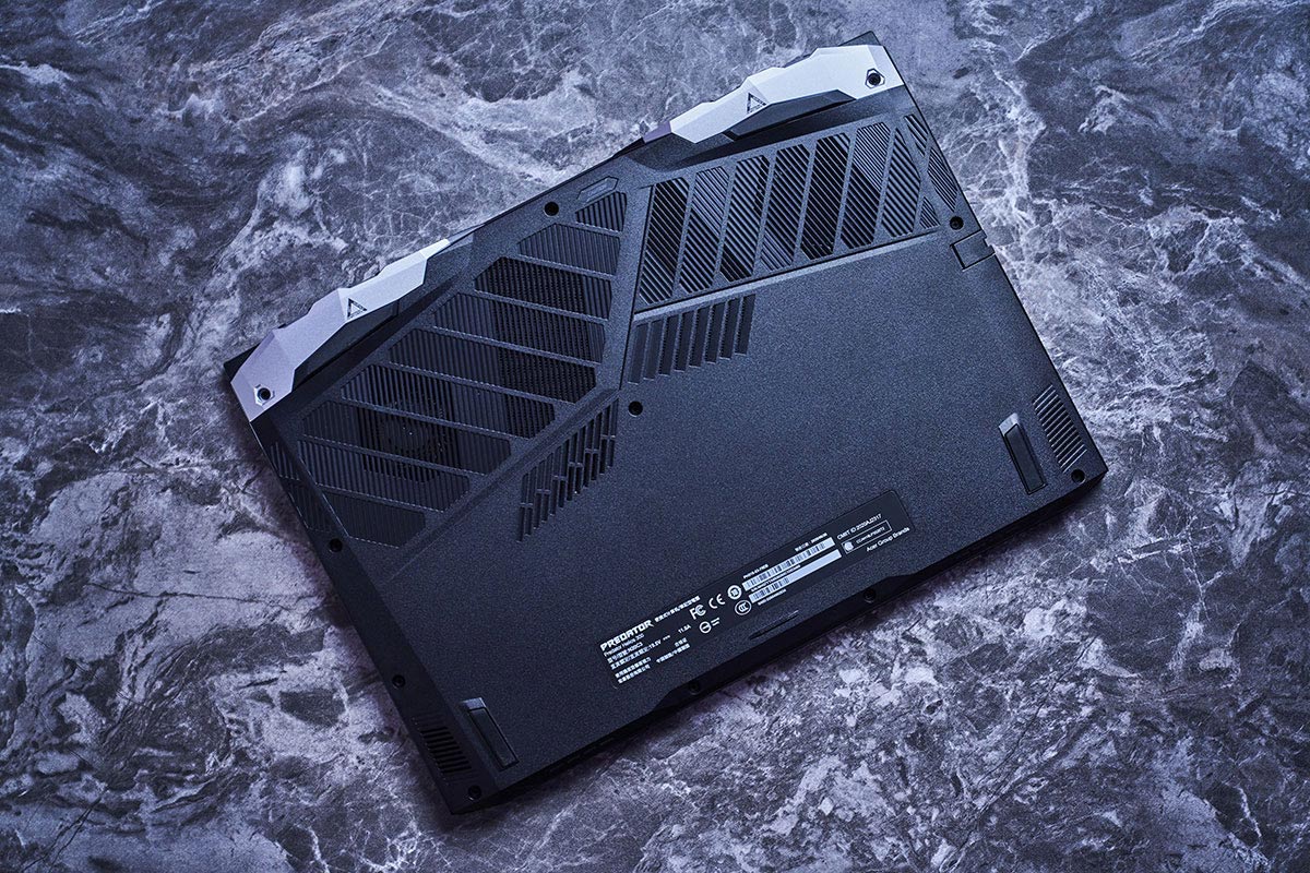 Acer Predator Helios 300 深度評測：效能火力全開，極速面板與高效散熱兼備！ | T客邦