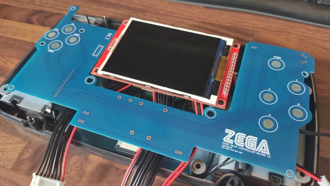 熱血玩家自做改造套件，4,000元把Game Gear變成模擬器神機 | T客邦