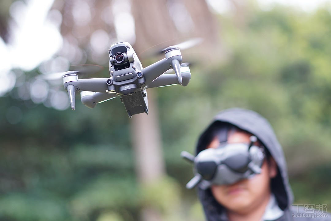 2秒就破百，DJI FPV穿越機在台發表，讓你用時速140km第一人稱視角飛行 | T客邦