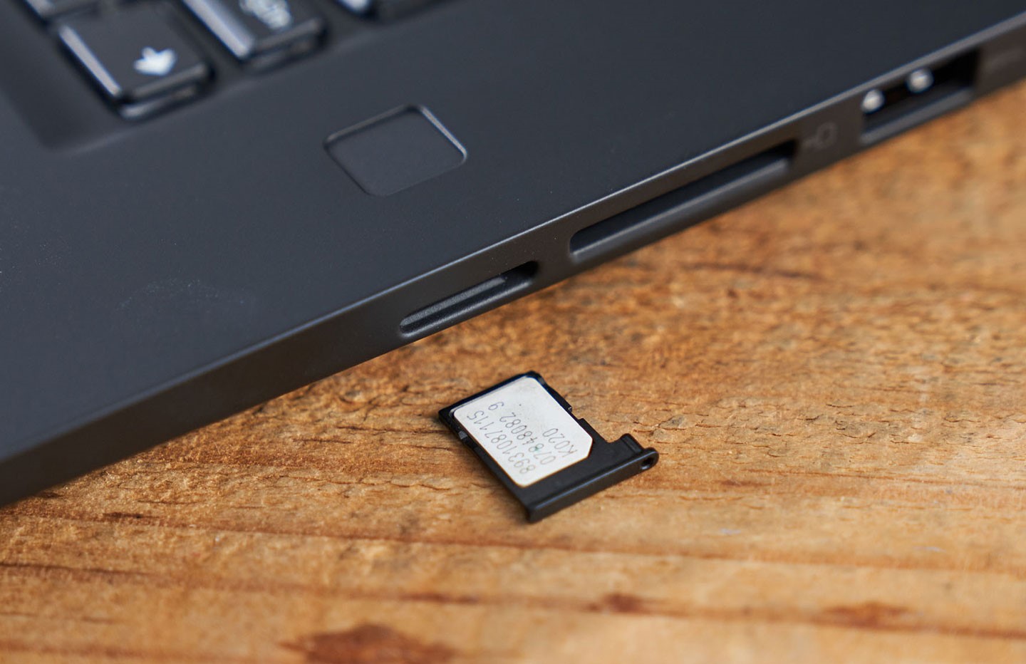 ThinkPad X1 Extreme Gen3 開箱評測：商務辦公與個人娛樂一手包辦的跨界旗艦！ | T客邦