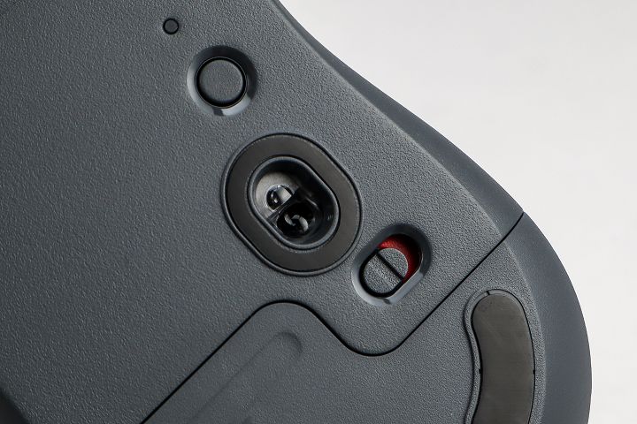 Logitech Signature M650 開箱評測：安靜順手的多工無線滑鼠，價格990元 | T客邦