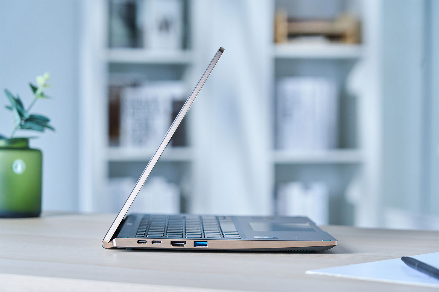 纖薄輕巧依舊，內在全面升級：Acer Swift 5 開箱實測：迎接新世代規格與高效能，Intel Evo 認證更兼具行動續航力！ | T客邦