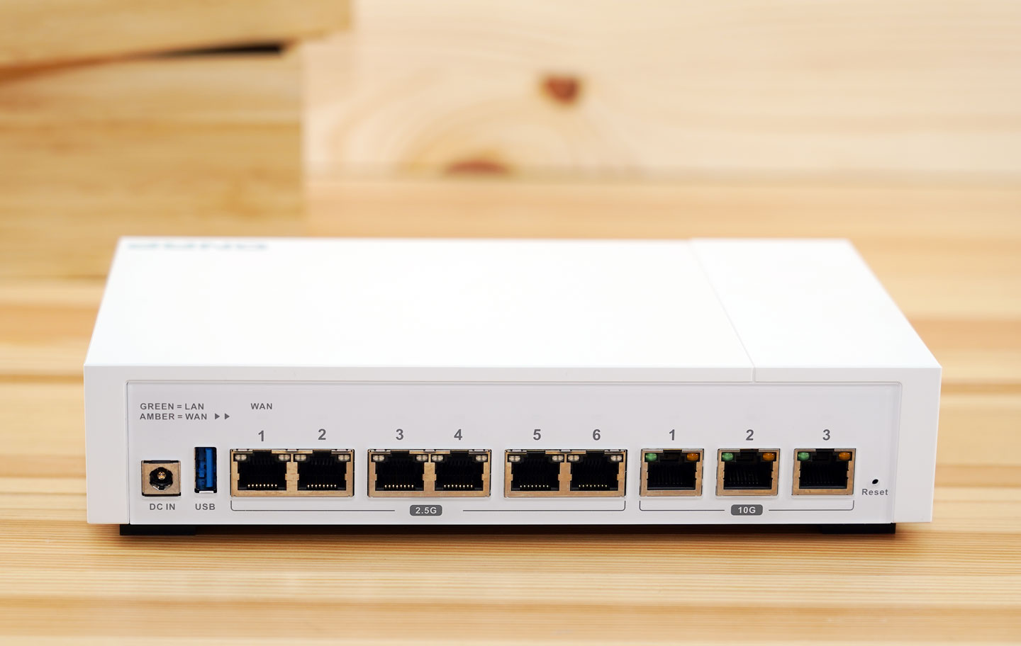 QNAP QHora-322 SD-WAN 路由器開箱評測：集結新世代高效能，人性化的管理與資安防護於一身！ | T客邦