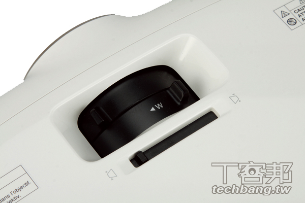 Epson EH-TW6000W 投影機：無線傳輸、影像表現很精準 | T客邦