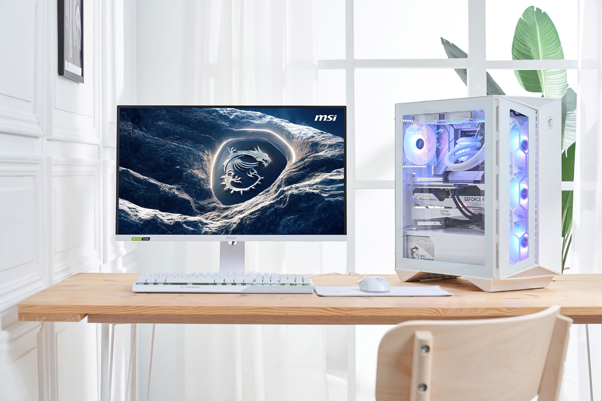 MSI RTX™ 4070 Ti 白色 DIY PC feat. 全系列「WHITE」白色主題周邊，為桌面打造最浪漫時尚的電競氛圍 | T客邦