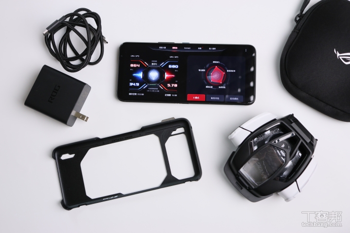 ROG Phone 7 Ultimate 開箱實測：價格、規格攻頂，效能跑分一次看完 | T客邦