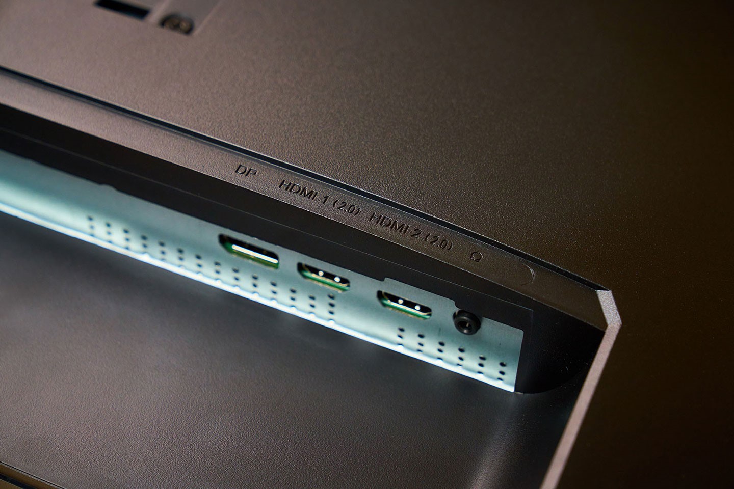 Acer XV272U R3 電競顯示器開箱評測：2K 高解析度、180Hz 高更新率齊備，採低反射技術更護眼！ | T客邦