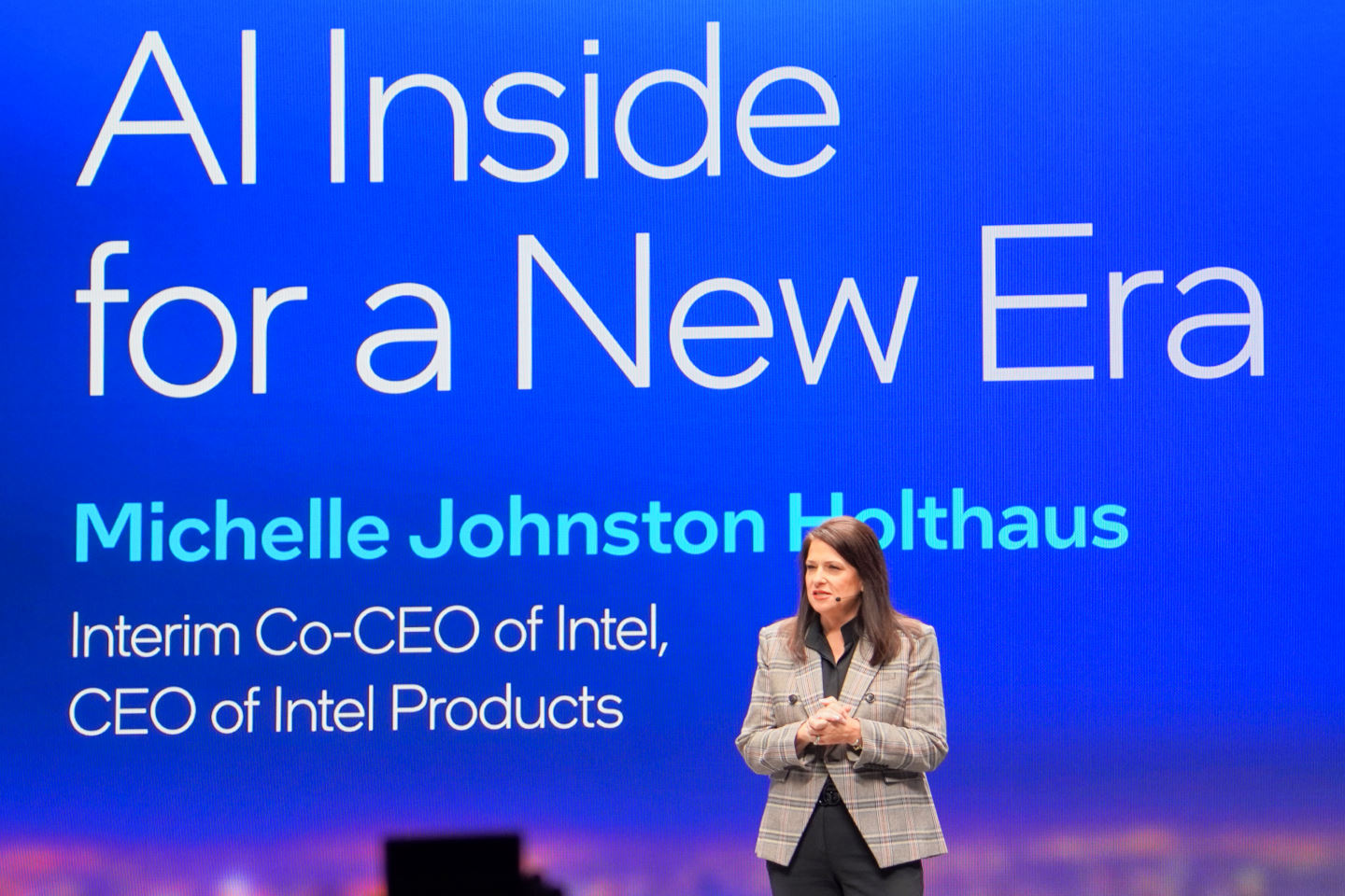 CES2025：Intel發表Arrow Lake HX、H、U系列Core Ultra 200行動版處理器，Lunar Lake更新vPro ...
