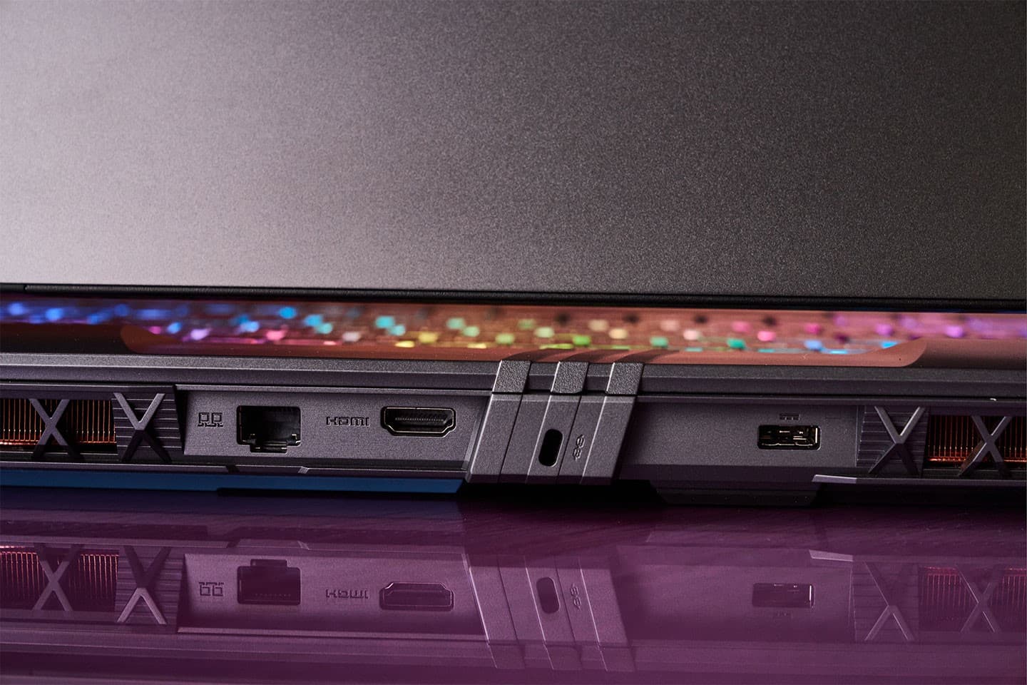 MSI Vector 16 HX AI 電競筆電評測：同級最佳性價比，輕鬆享受頂規配置與優異效能！ | T客邦