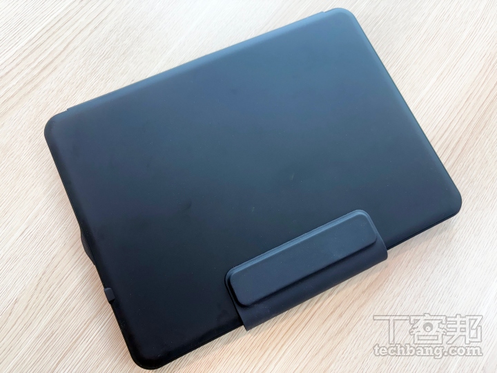 【限時團購優惠】NovaPlus Konnecter Pro 11 吋靈巧鍵盤，瞬「吸」即用！ | T客邦