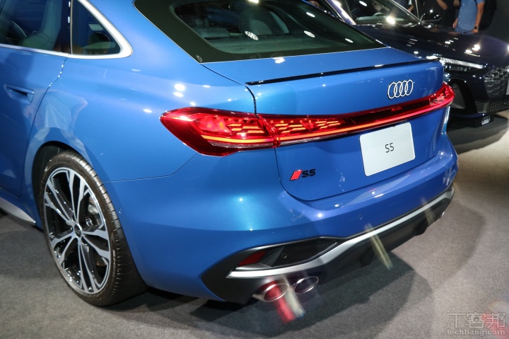 Audi 新世代 A5 中型豪車家族正式亮相！首採 PPC 平台，Avant 與 Sedan 車型價格 217 萬起 | T客邦